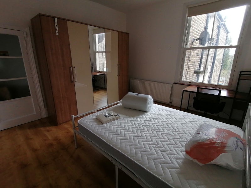 'Double Room Furnished Bedroom' Room to Rent from SpareRoom