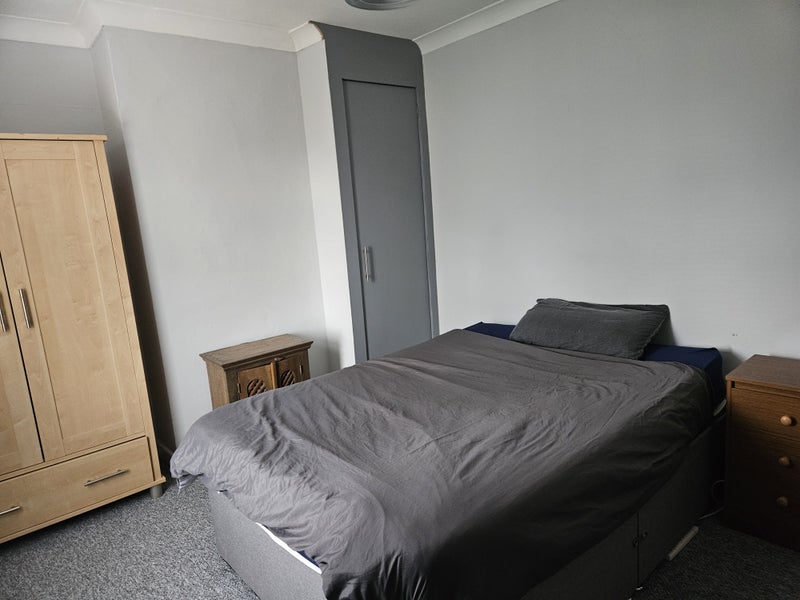 'Double room to let in a shared house.' Room to Rent from SpareRoom