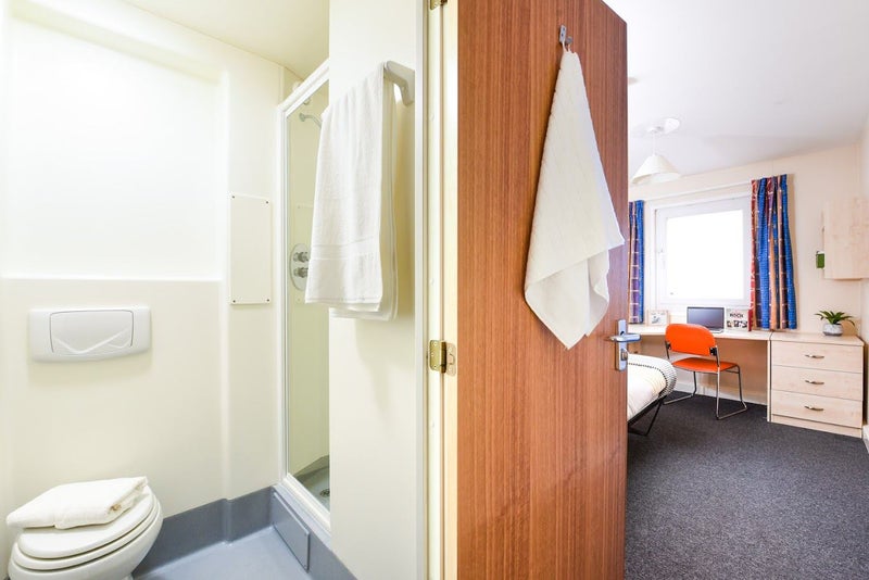 'Sandy ' Room to Rent from SpareRoom