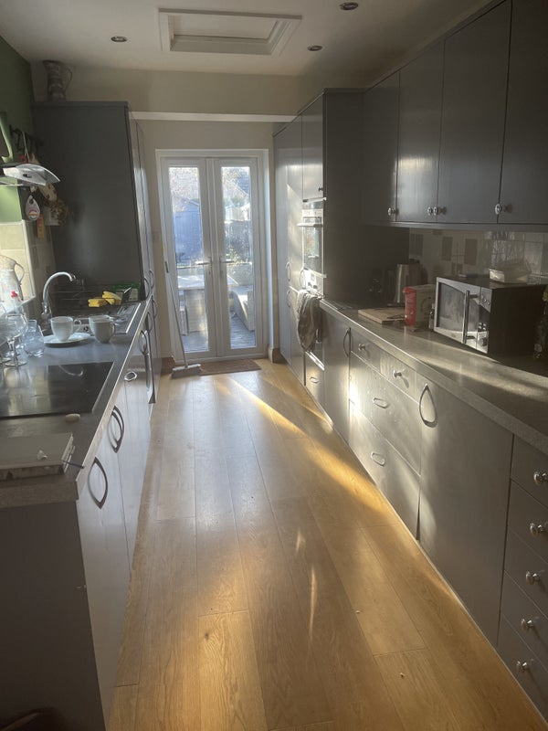 'Mid terrace cottage' Room to Rent from SpareRoom