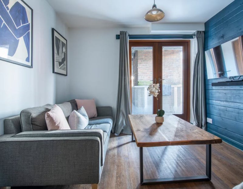 'Five Minute walk to DMU Campus!' Room to Rent from SpareRoom