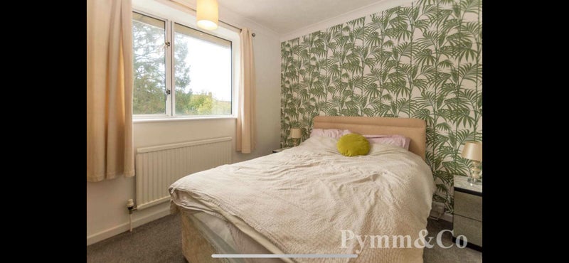 'Furnished Room 5 minutes from Aldi and Asda ' Room to Rent from SpareRoom