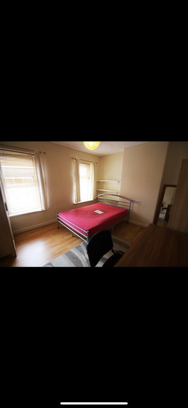'Room to rent as part of a multiple occupancy house' Room to Rent from ...