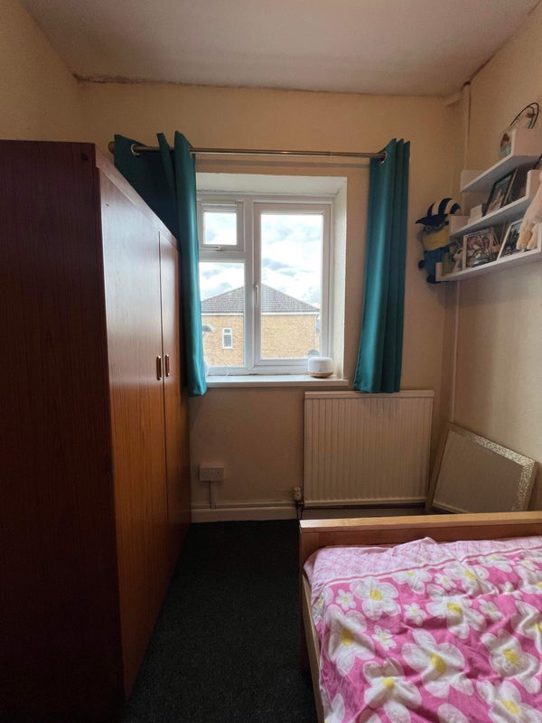 'Single room in a shared house ' Room to Rent from SpareRoom