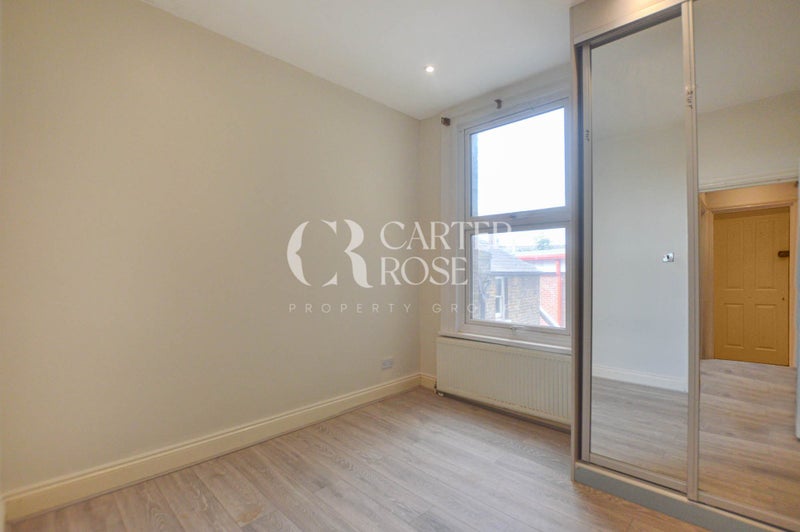 'Brand New 1 Bed First Floor Flat On Balham High Rd' Room to Rent from ...