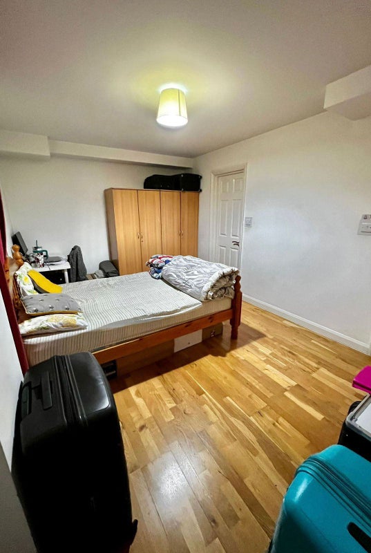 'Rooms available from 1st June ' Room to Rent from SpareRoom