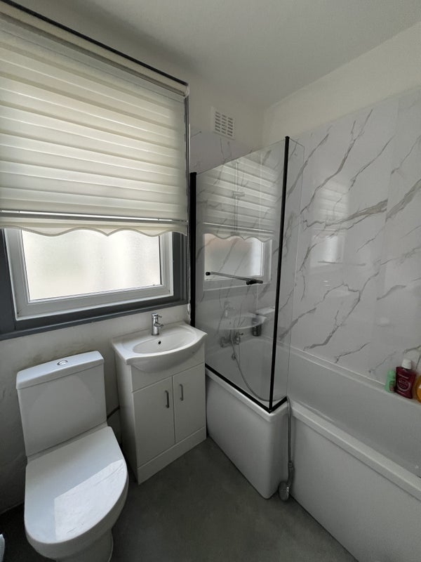 'Single Room Female' Room to Rent from SpareRoom