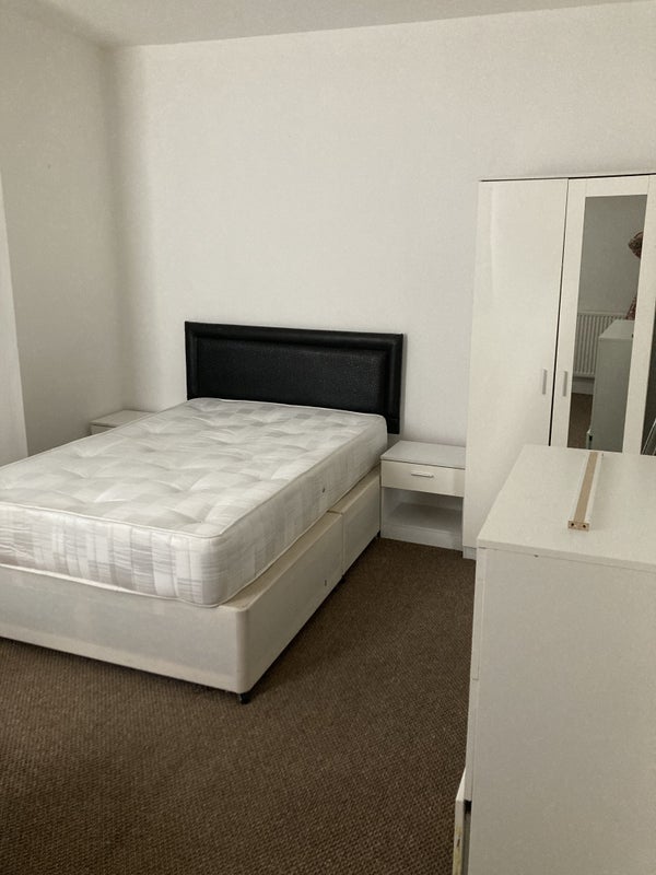 'Room to let' Room to Rent from SpareRoom