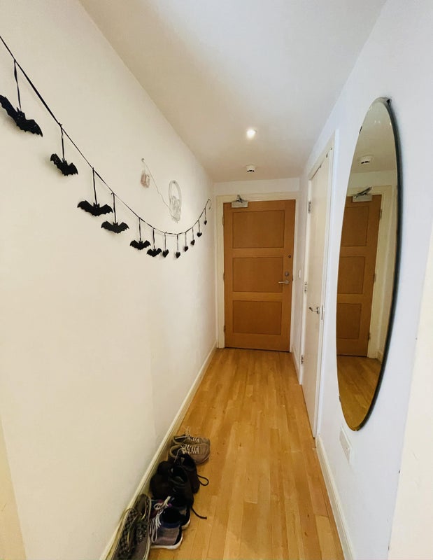 'Flatmate wanted, double ensuite 675pcm ' Room to Rent from SpareRoom