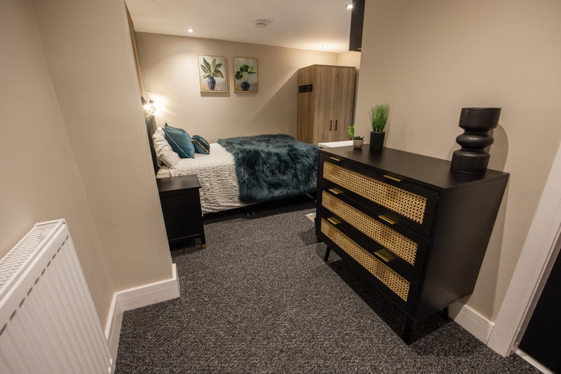 'LUXURY En-suite Rooms with kitchenettes ' Room to Rent from SpareRoom