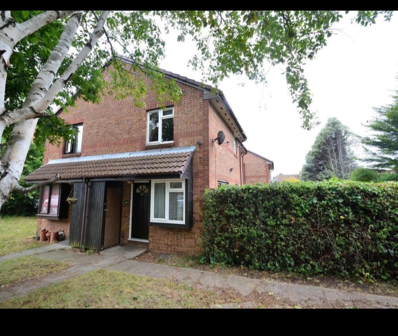 '1 bedroom full house for rent (bills included)' Room to Rent from ...