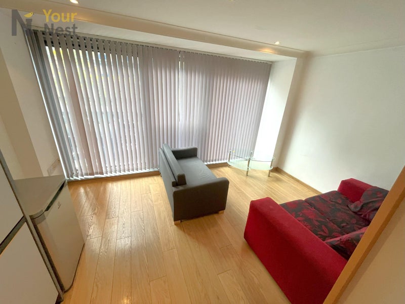 'Citispace urban apartments, Leeds city centre. ' Room to Rent from ...