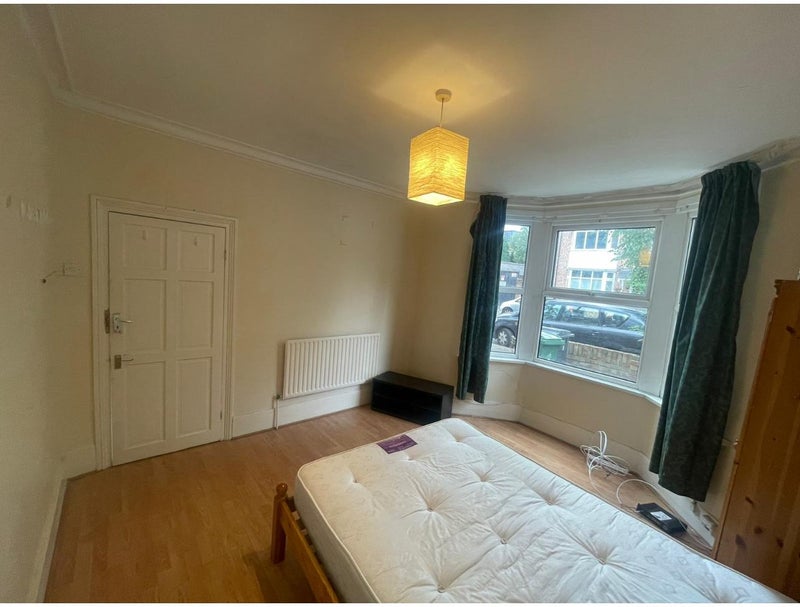 'House share' Room to Rent from SpareRoom