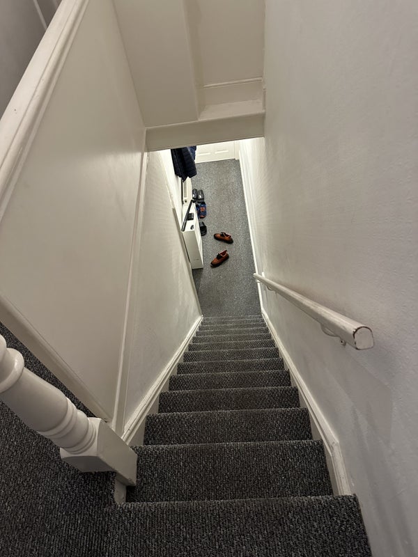 'Professional one room to rent available ' Room to Rent from SpareRoom