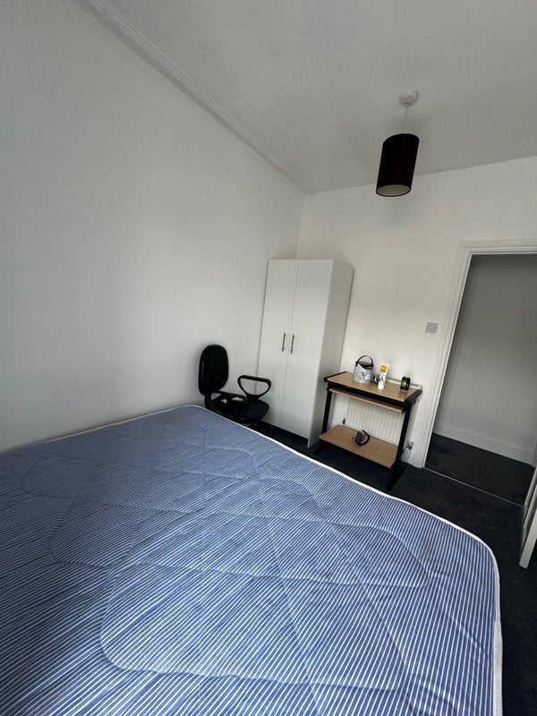 'Beautiful room for a single person' Room to Rent from SpareRoom