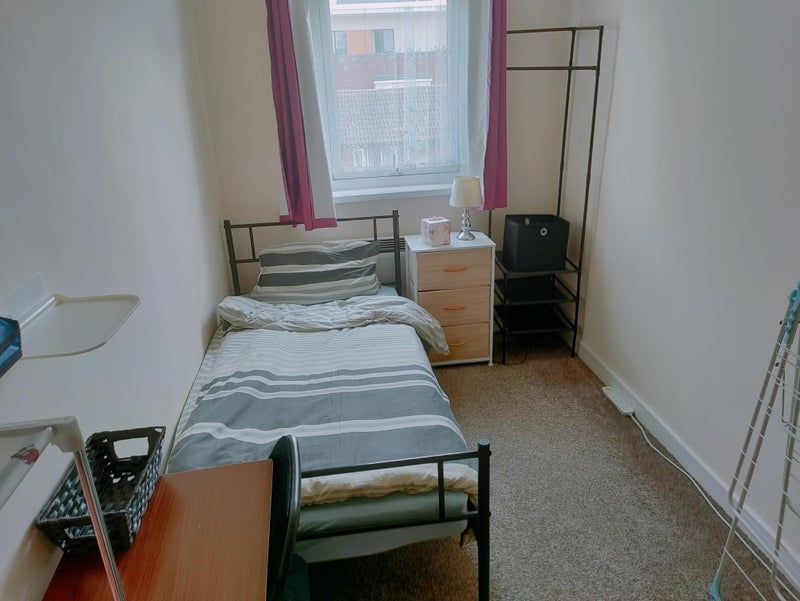 'Furnished cosy large single bedroom for rent' Room to Rent from SpareRoom