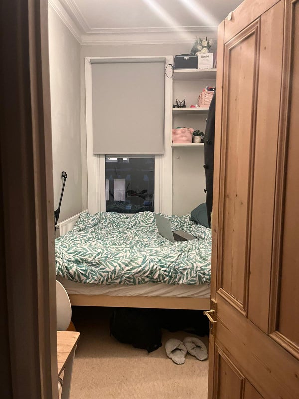 'Cosy Double Room In Friendly FEMALE Houseshare' Room to Rent from ...