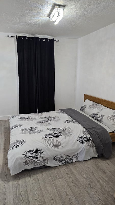 '1 rooms available for rent in a furnished ' Room to Rent from SpareRoom