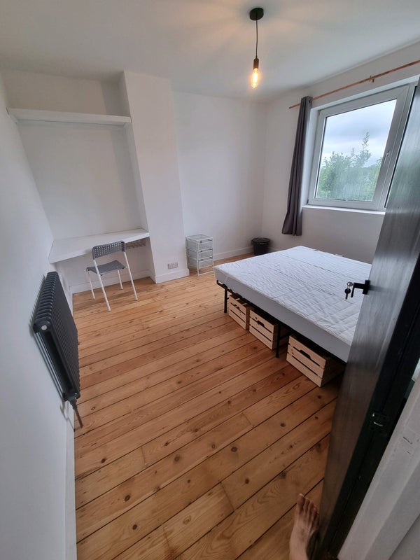'Dbl room on cycle path, available 1 Oct - 12 Nov' Room to Rent from ...