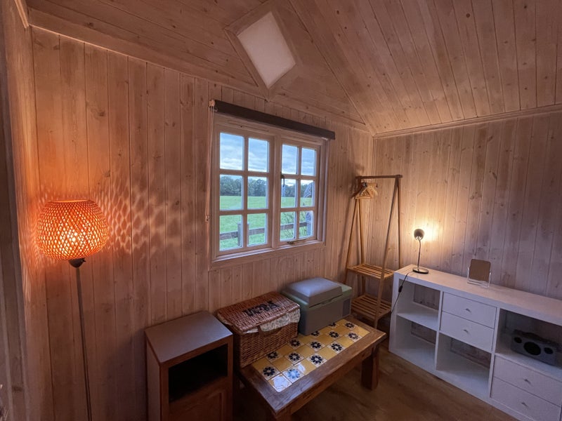 'Cosy Detached Cabin' Room to Rent from SpareRoom