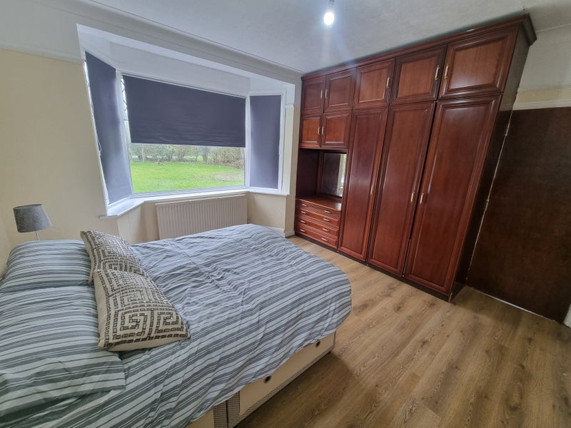 'Spacious double room in a detached house ' Room to Rent from SpareRoom