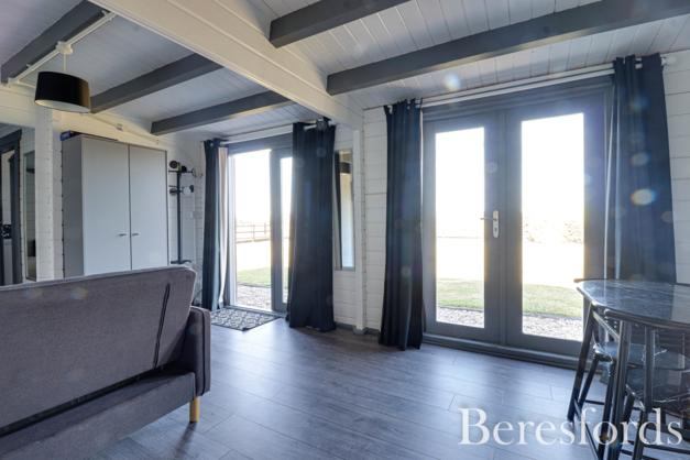 'Self Contained Log Cabin' Room to Rent from SpareRoom