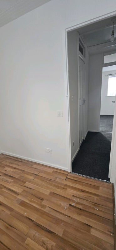 '1 space availabe (Student friendly)' Room to Rent from SpareRoom