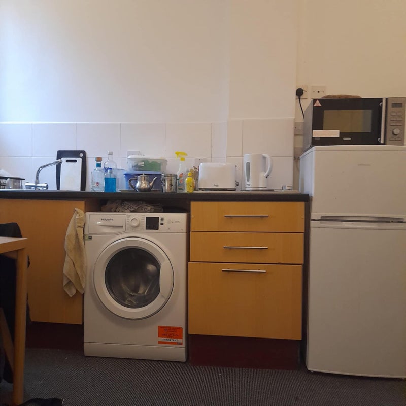 'Studio room for rent' Room to Rent from SpareRoom