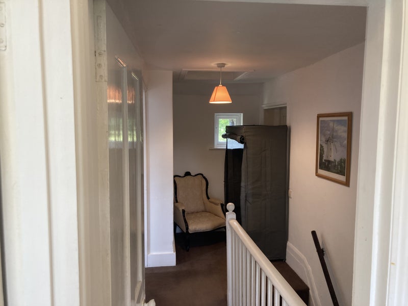 'Flatlet Double Room , with bath and Kitchnette ' Room to Rent from ...