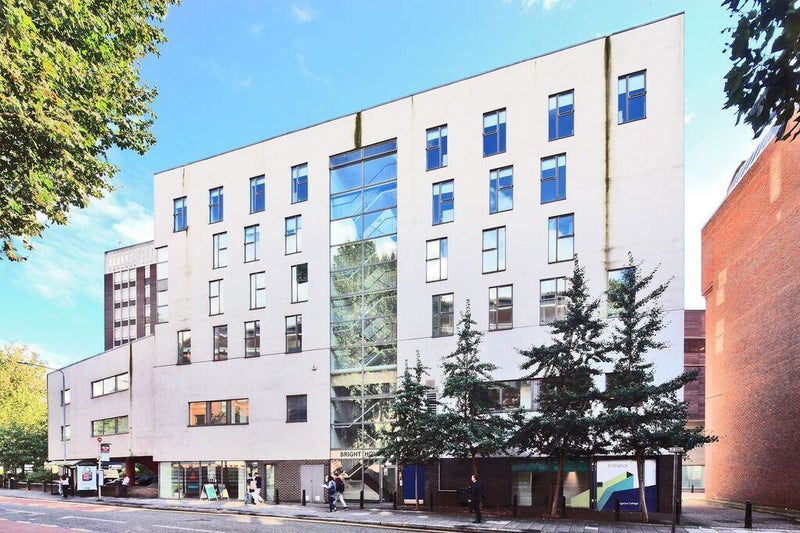 'Bright House - Student Accommodation Kingston' Room to Rent from SpareRoom