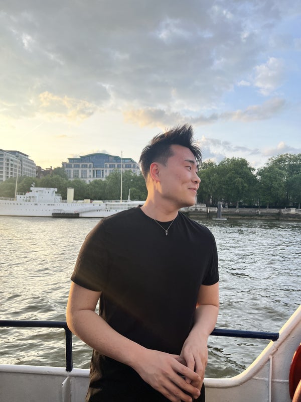 'Finance Professional looking for likeminded ppl' Flatmate from SpareRoom