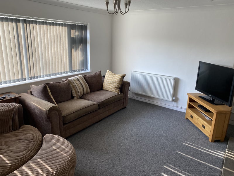 'Room in quiet spacious house in semi rural area ' Room to Rent from ...