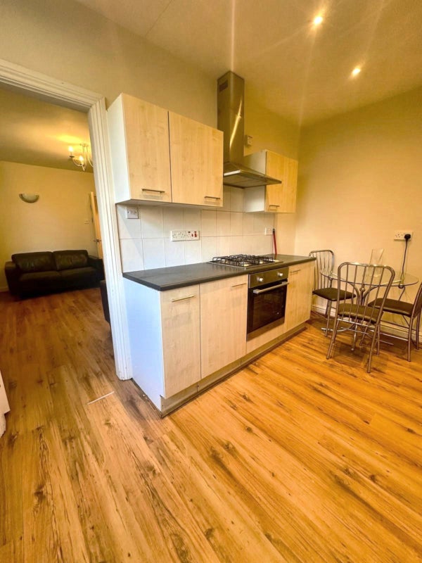 'A spacious and well-equipped one bedroom flat' Room to Rent from SpareRoom