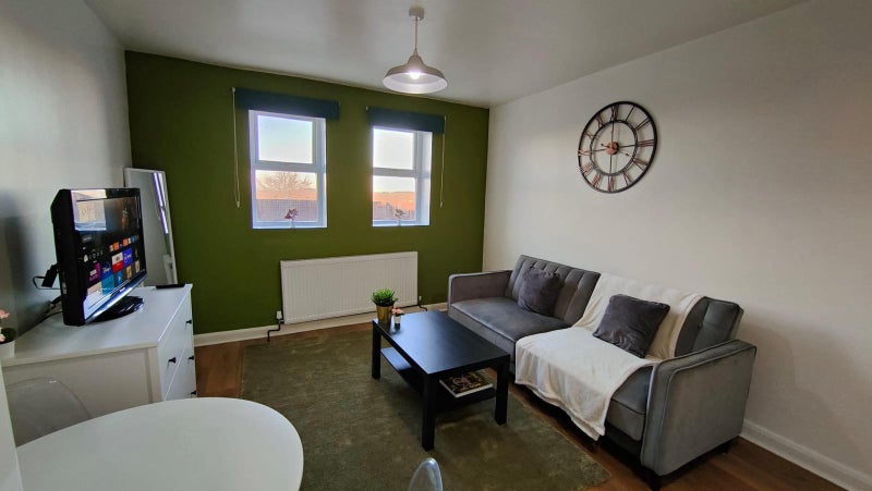 ' Newly Refurbished 1 Bed Flat Luton' Room to Rent from SpareRoom