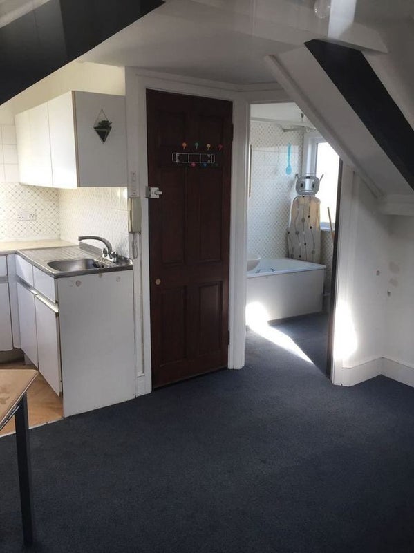 'Wood Green bright attic studio' Room to Rent from SpareRoom