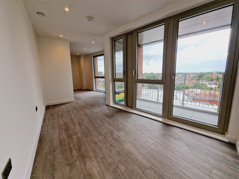 'Beautiful 1 bedroom flat in harrow' Room to Rent from SpareRoom