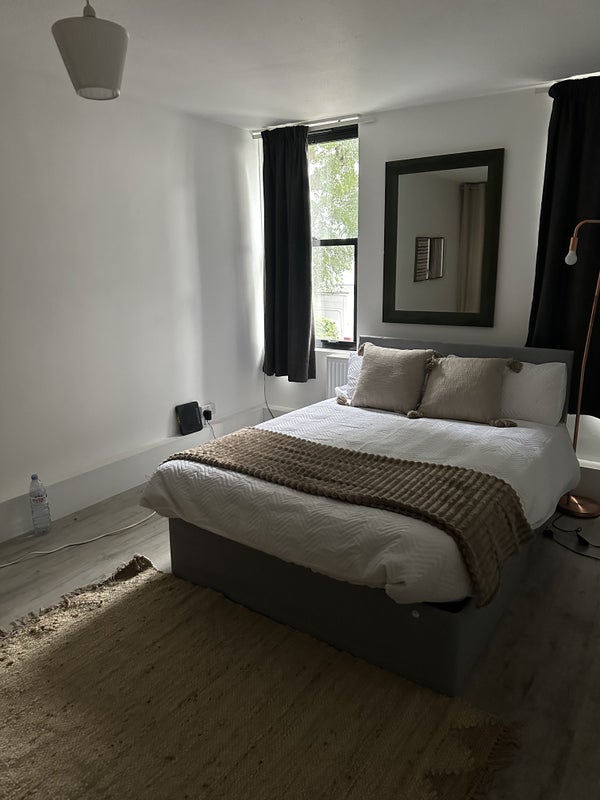 '1 double room in Pimlico - Central London' Room to Rent from SpareRoom