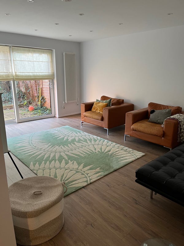 '1 Double & 1 big En-suite Hendon, All Bill ' Room to Rent from SpareRoom