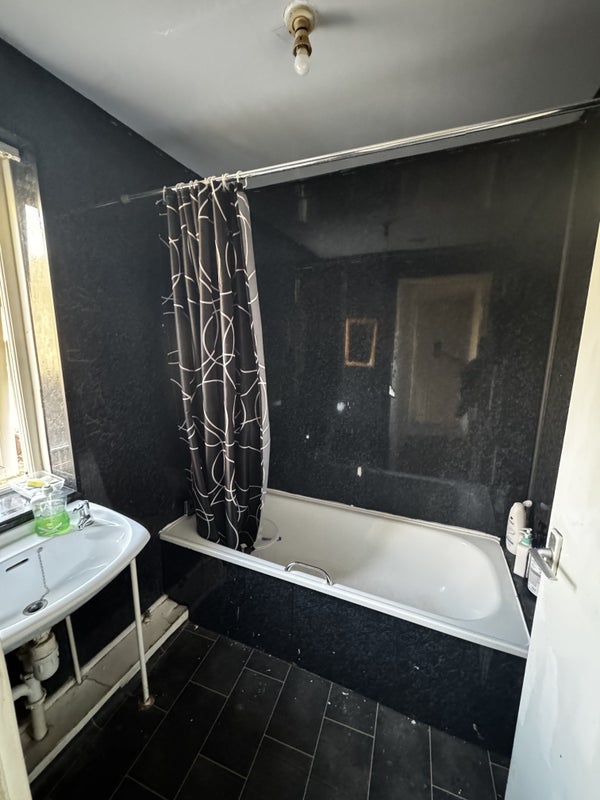 'Flatmate Wanted' Room to Rent from SpareRoom