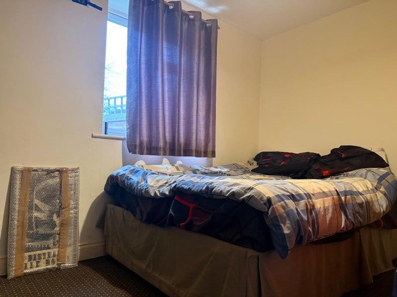 'Double Room (Donnington Bridge Road)' Room to Rent from SpareRoom
