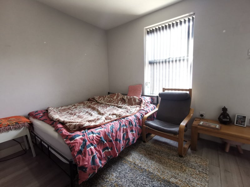 'Double Studio Room In Luton Town Centre' Room to Rent from SpareRoom