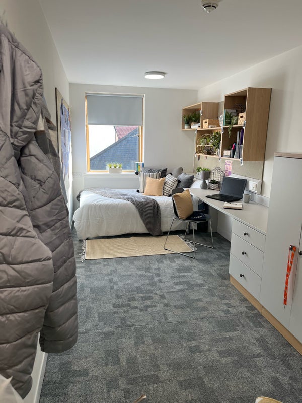 'Classic en-suite room for students at Abode York' Room to Rent from ...