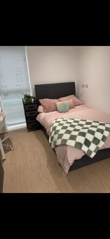 'Studio room available ' Room to Rent from SpareRoom