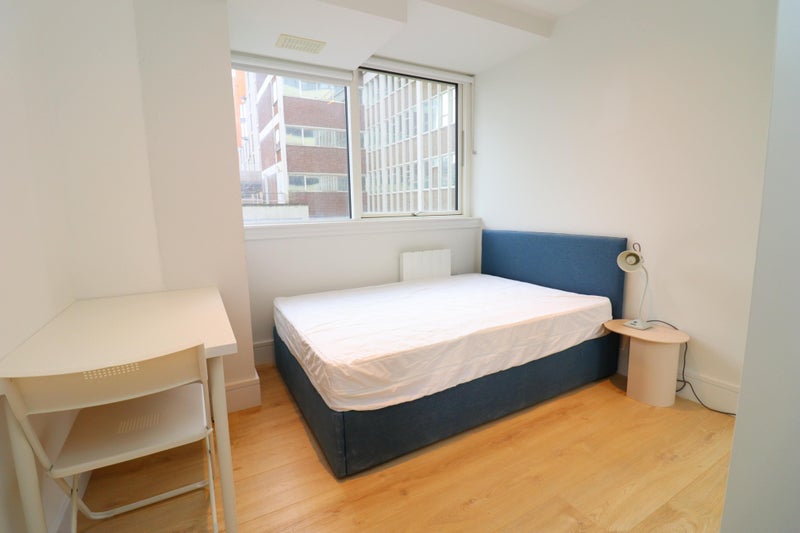 ' 2 Amazing Rooms Available Now ' Room to Rent from SpareRoom