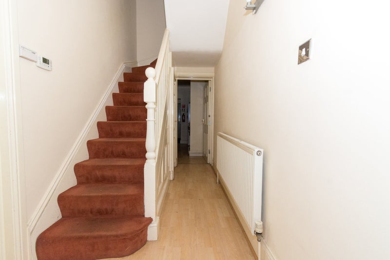 'Charming, Spacious Period House' Room to Rent from SpareRoom