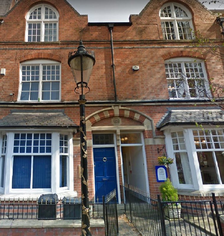 'Charming, Spacious Period House' Room to Rent from SpareRoom