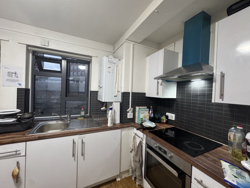 'Se16 Landale house students subletting' Room to Rent from SpareRoom