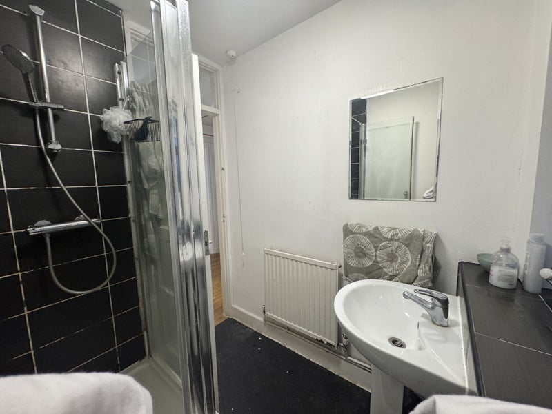 'Se16 Landale house students subletting' Room to Rent from SpareRoom