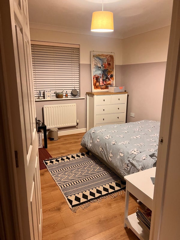 'Female double room in Headington' Room to Rent from SpareRoom