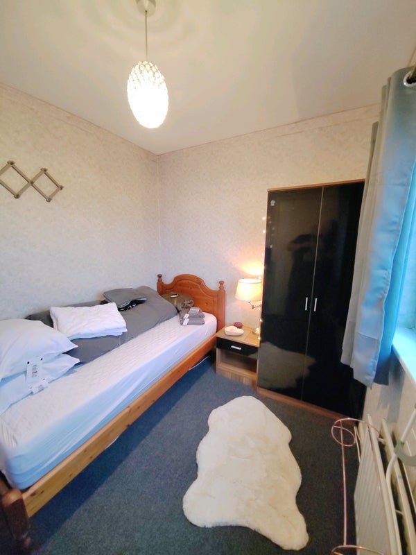 'Fully furnished single room available 19/01/2026.' Room to Rent from ...